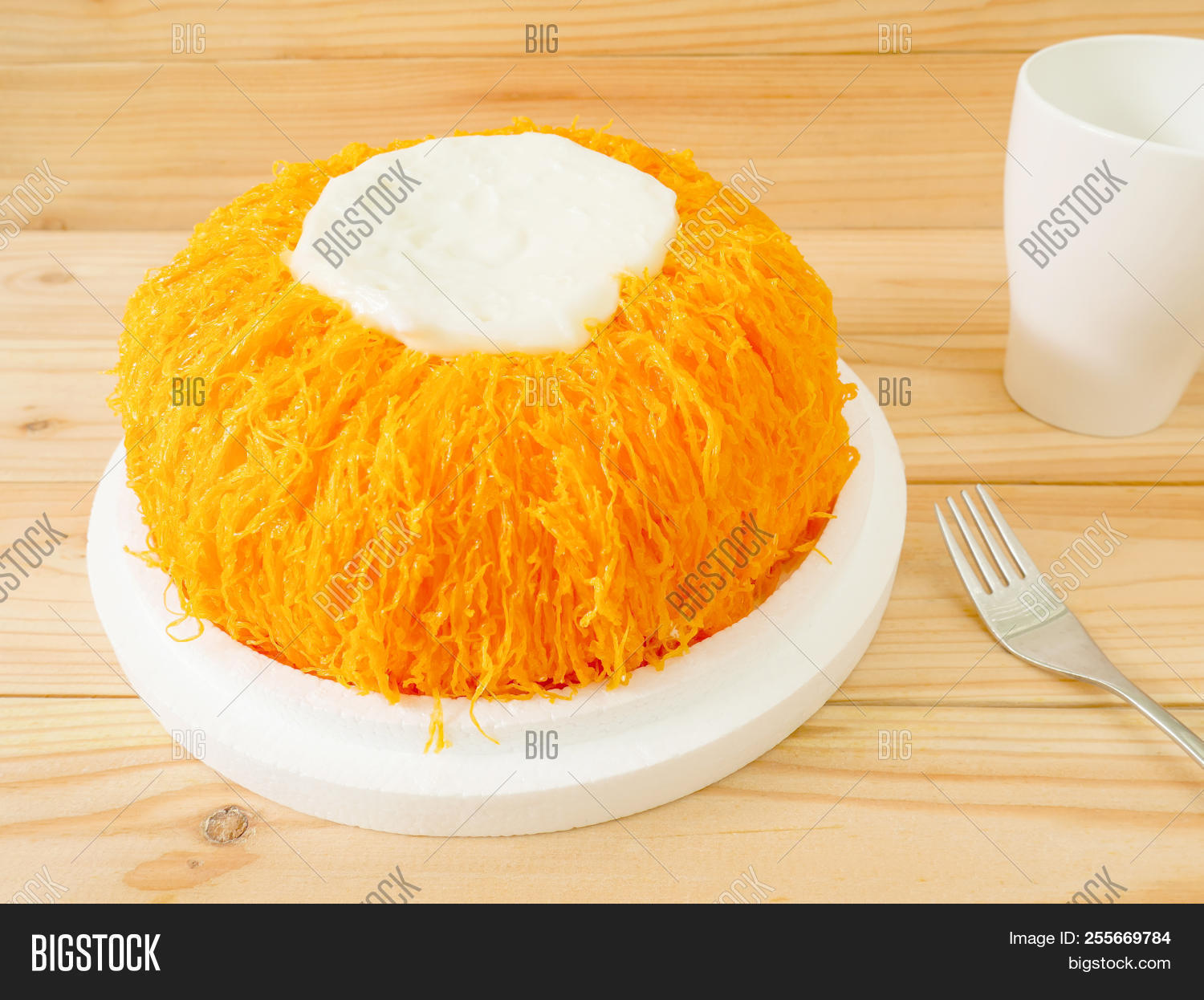 Egg Thread Cake (fios Image & Photo (Free Trial) | Bigstock