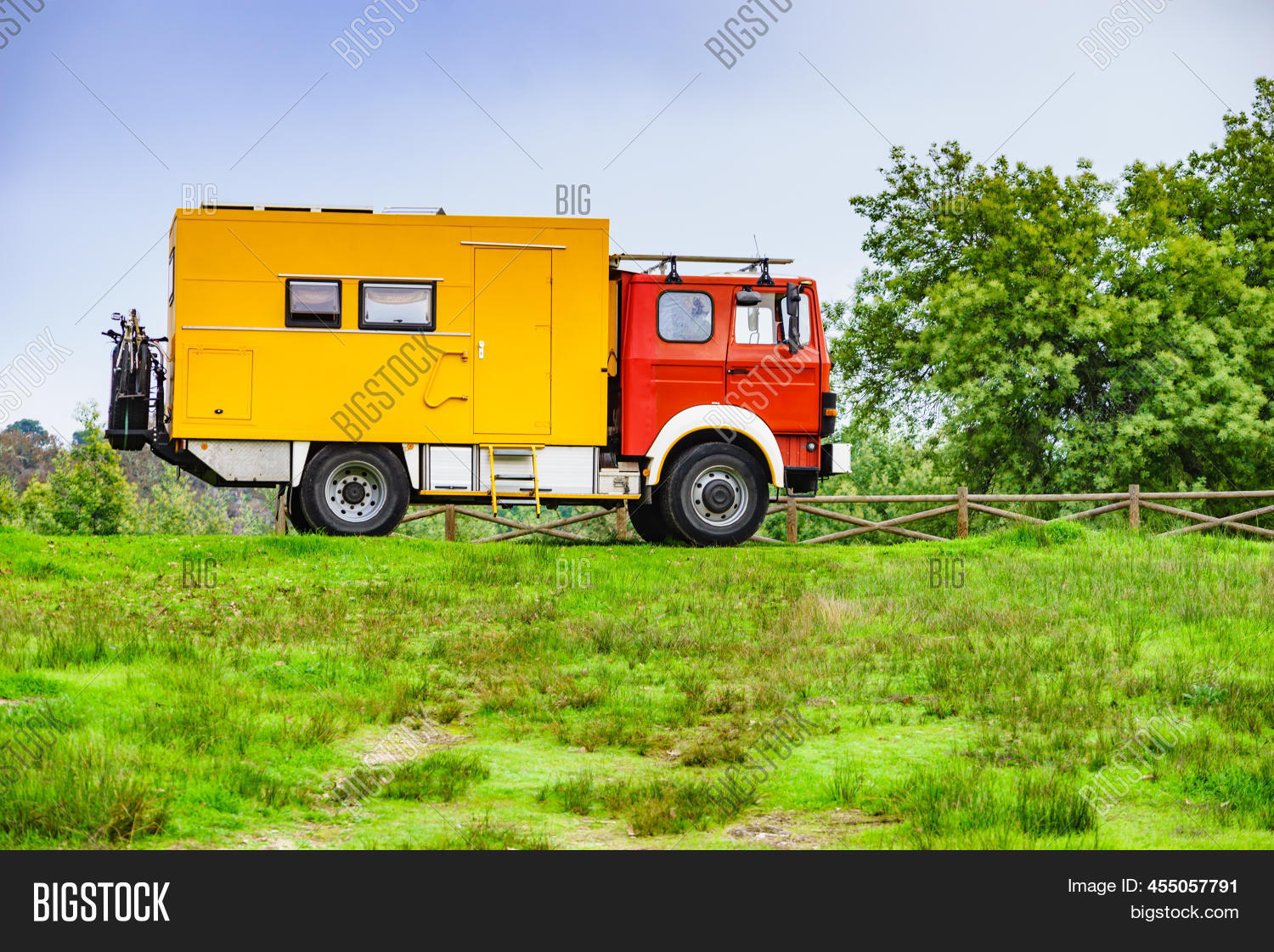 Off Road Camper 4x4, Image & Photo (Free Trial) | Bigstock
