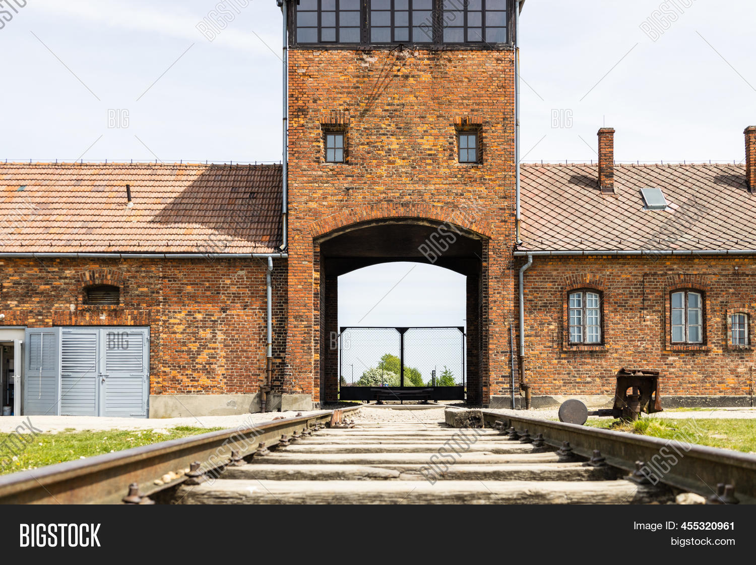 Train Tracks Leading Image & Photo (Free Trial) | Bigstock