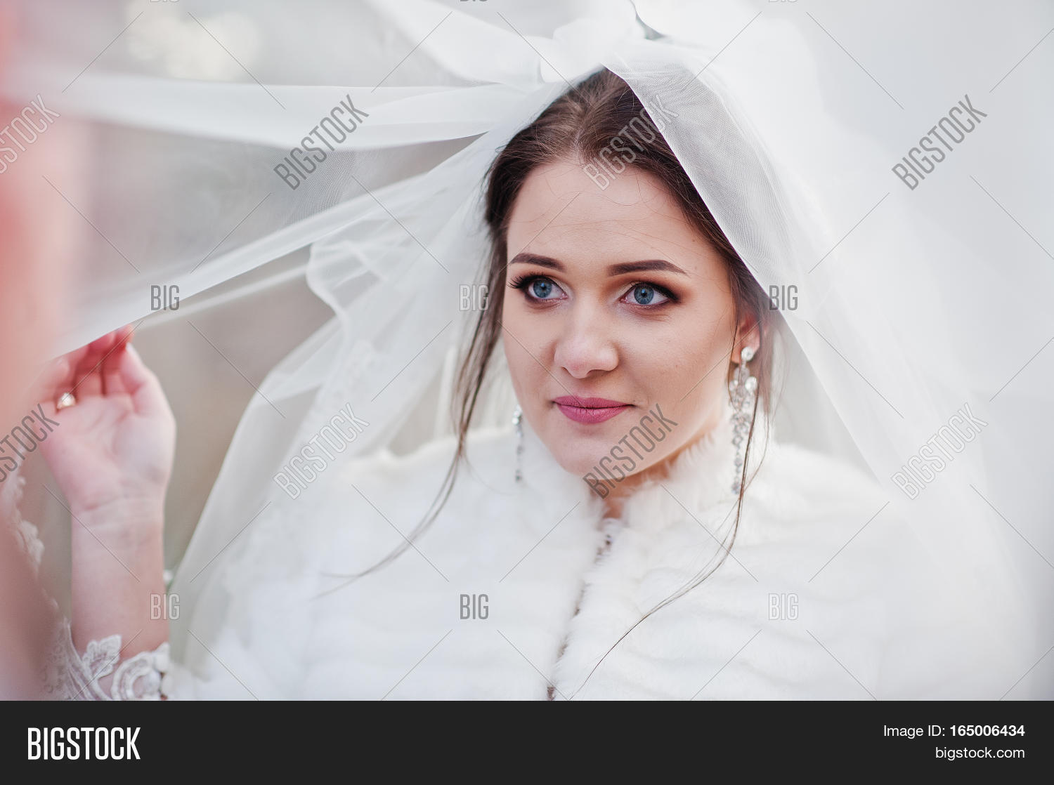 Blue Eyes Cute Bride Image & Photo (Free Trial) | Bigstock