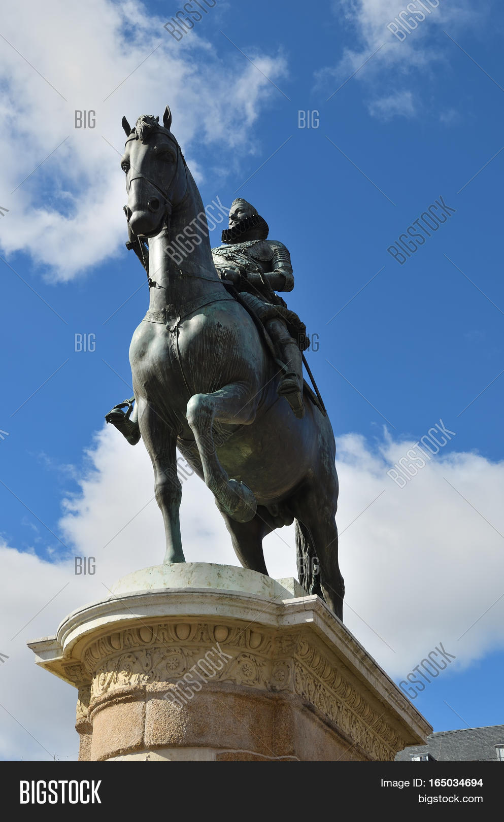 Equestrian Statue King Image & Photo (Free Trial) | Bigstock