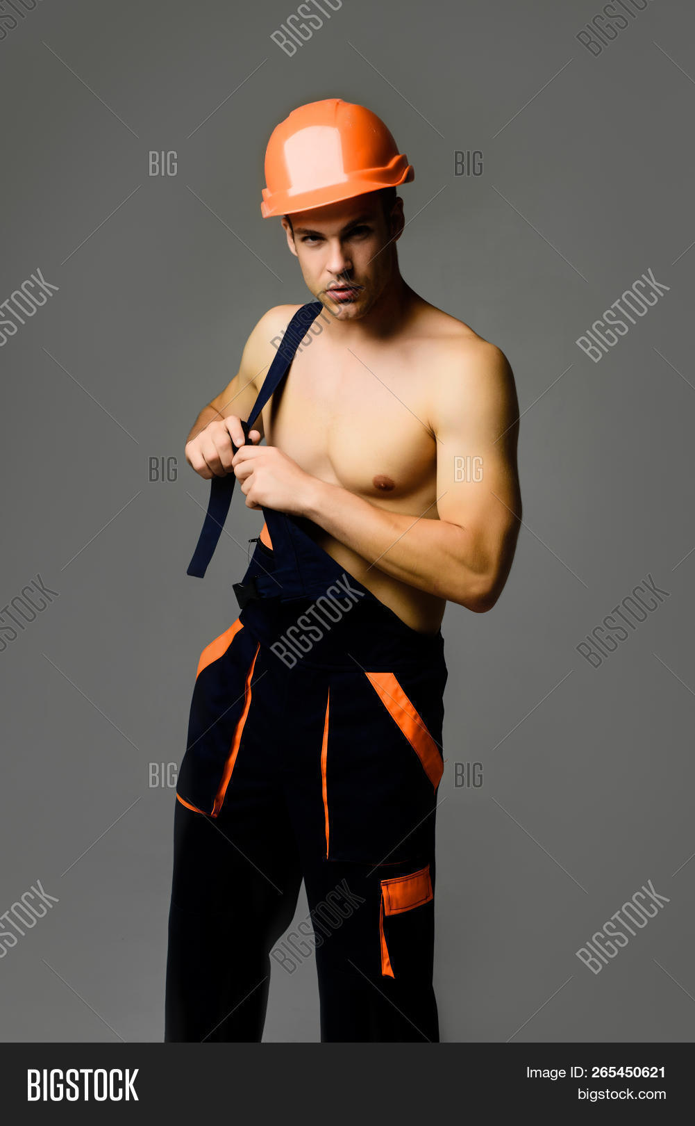 Handsome Builder Sexy Image & Photo (Free Trial) | Bigstock