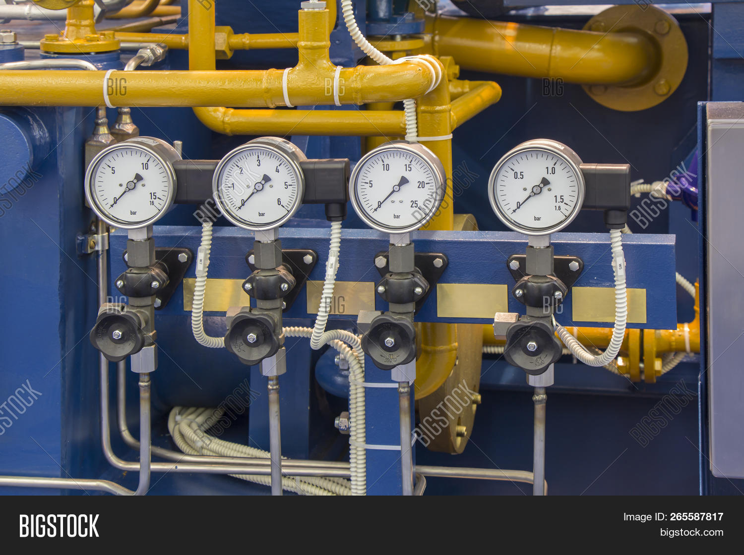 System's Cooper Pipes Image & Photo (Free Trial) | Bigstock