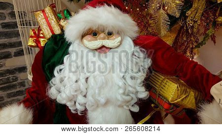 Close Santa Claus Image & Photo (Free Trial) | Bigstock