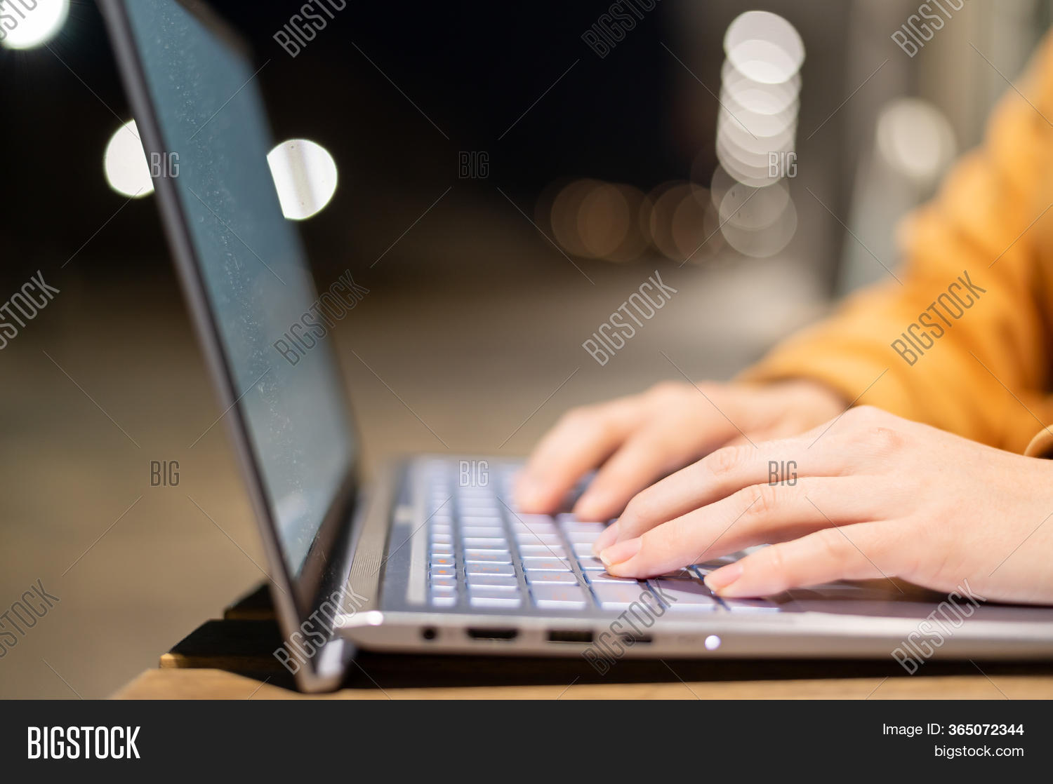 Closeup Female Hands Image & Photo (Free Trial) | Bigstock