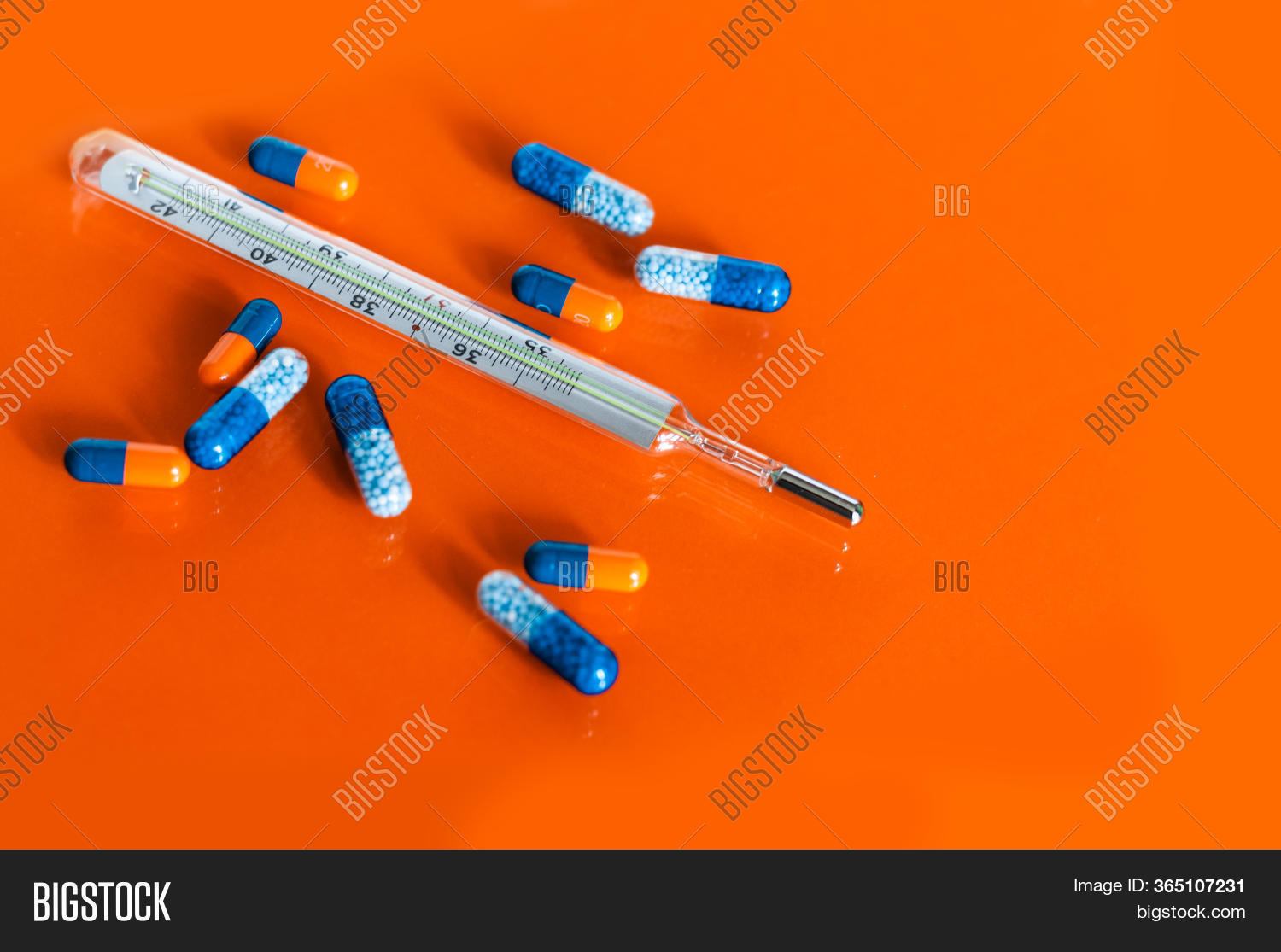 Thermometer Heap Pills Image & Photo (Free Trial) | Bigstock