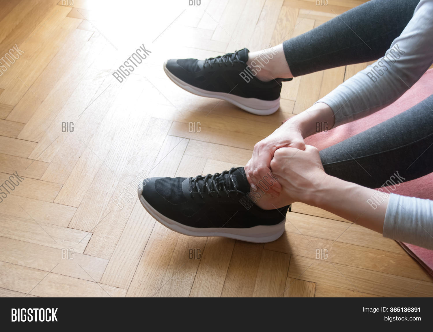 Young Woman Doing Legs Image & Photo (Free Trial) | Bigstock