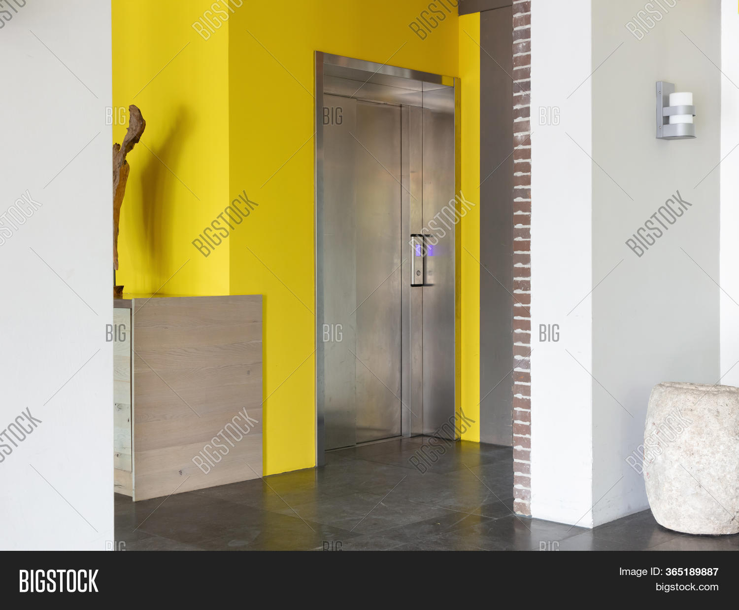 Single Elevator Door Image & Photo (Free Trial) | Bigstock