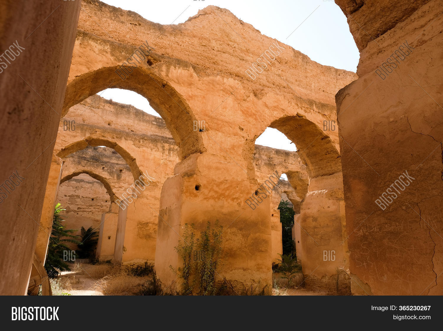 Ancient Ruined Arches Image & Photo (Free Trial) | Bigstock