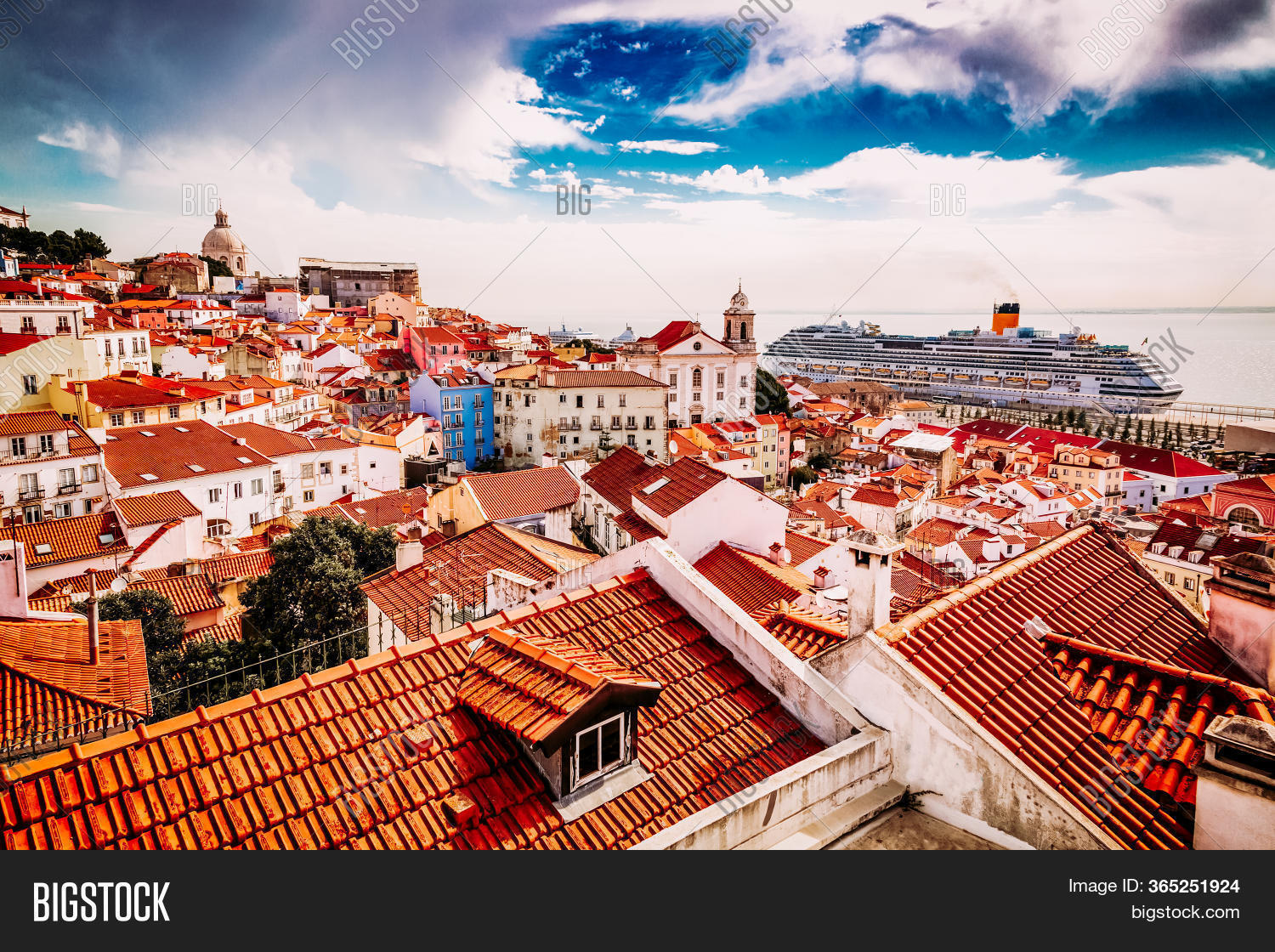 Alfama Old Town Image & Photo (Free Trial) | Bigstock