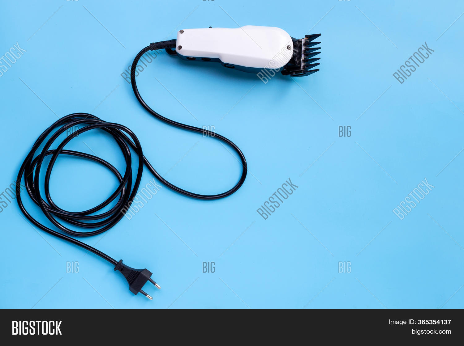 Electric Hair Clipper Image & Photo (Free Trial) | Bigstock