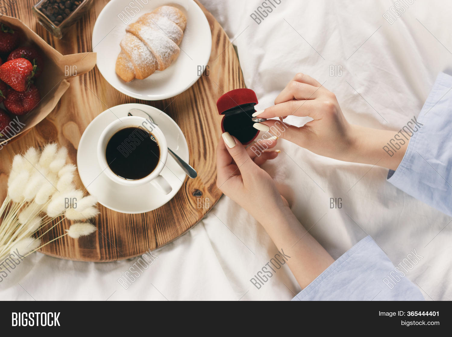 Offer Marriage Time Image & Photo (Free Trial) | Bigstock