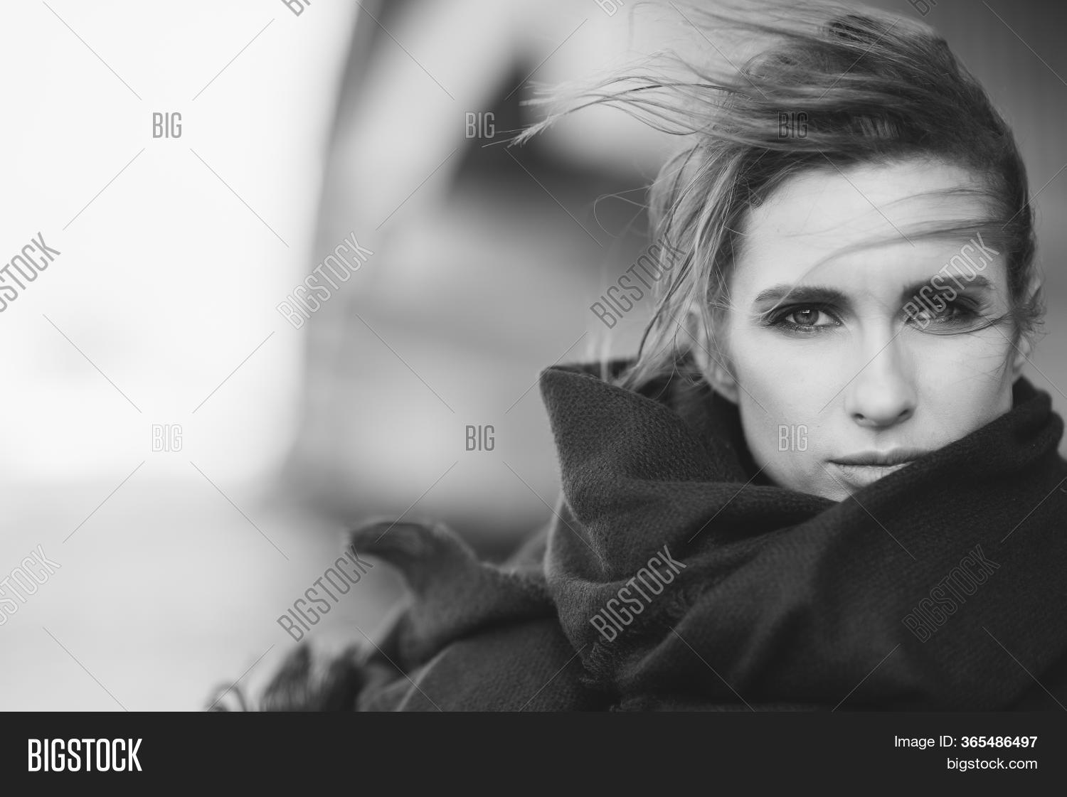 Beautiful Lonely Woman Image & Photo (Free Trial) | Bigstock