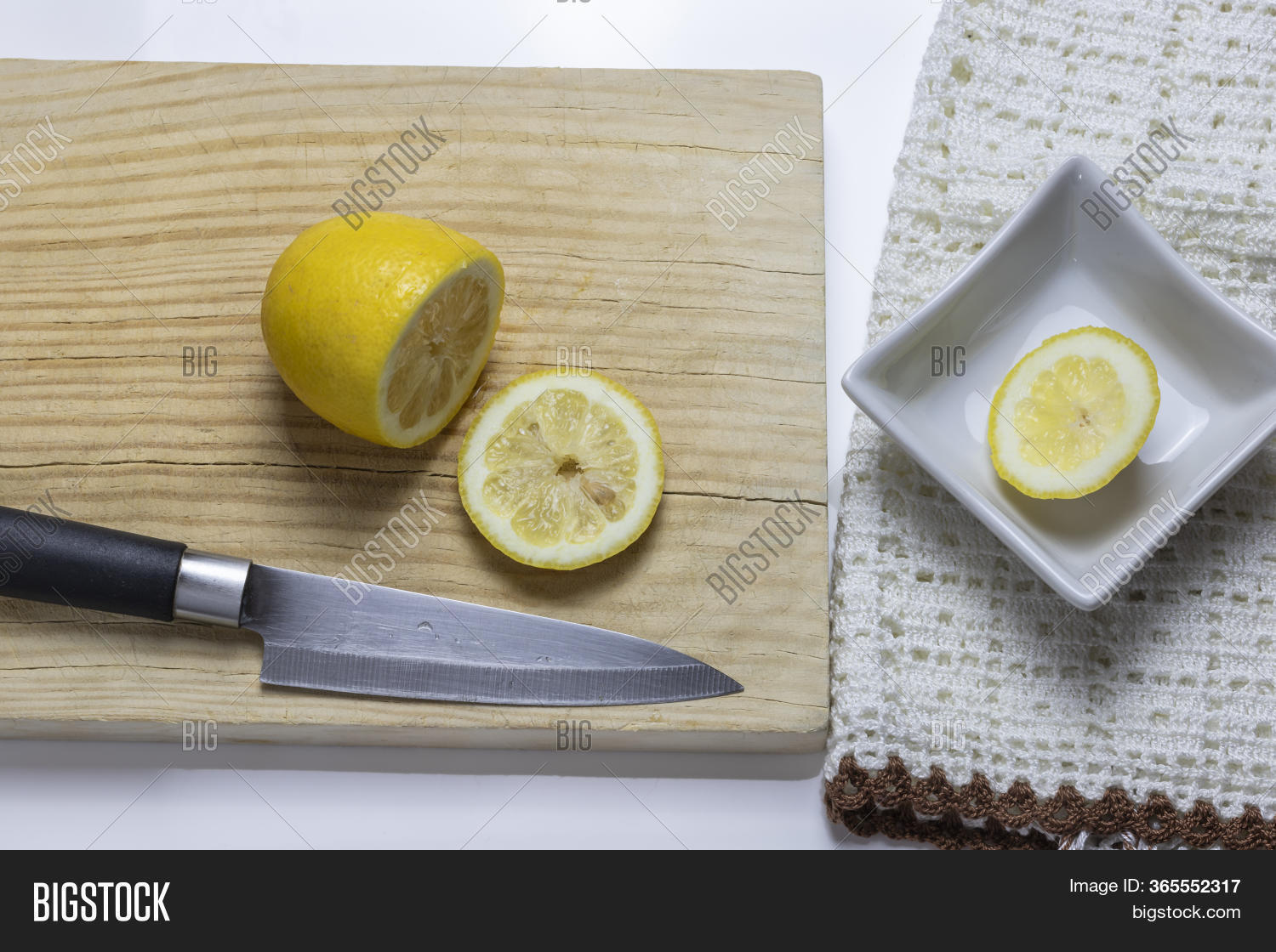 Lemon Cut Knife Sliced Image & Photo (Free Trial) | Bigstock