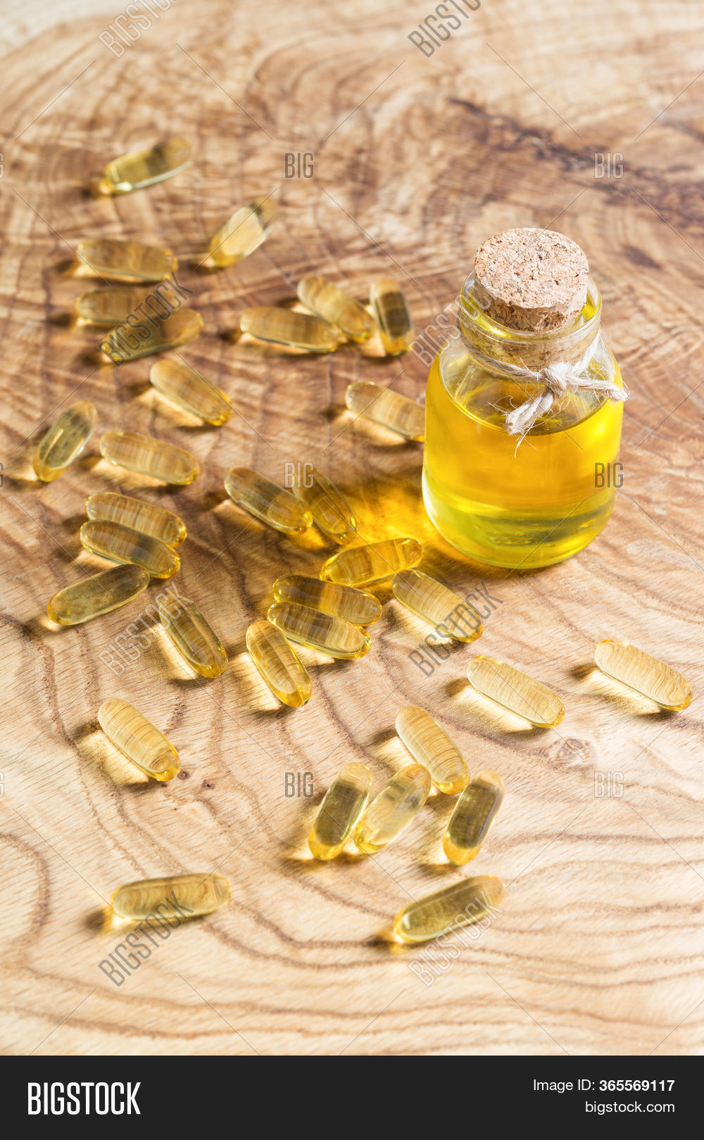 Bright Golden Sunlight Image & Photo (Free Trial) | Bigstock