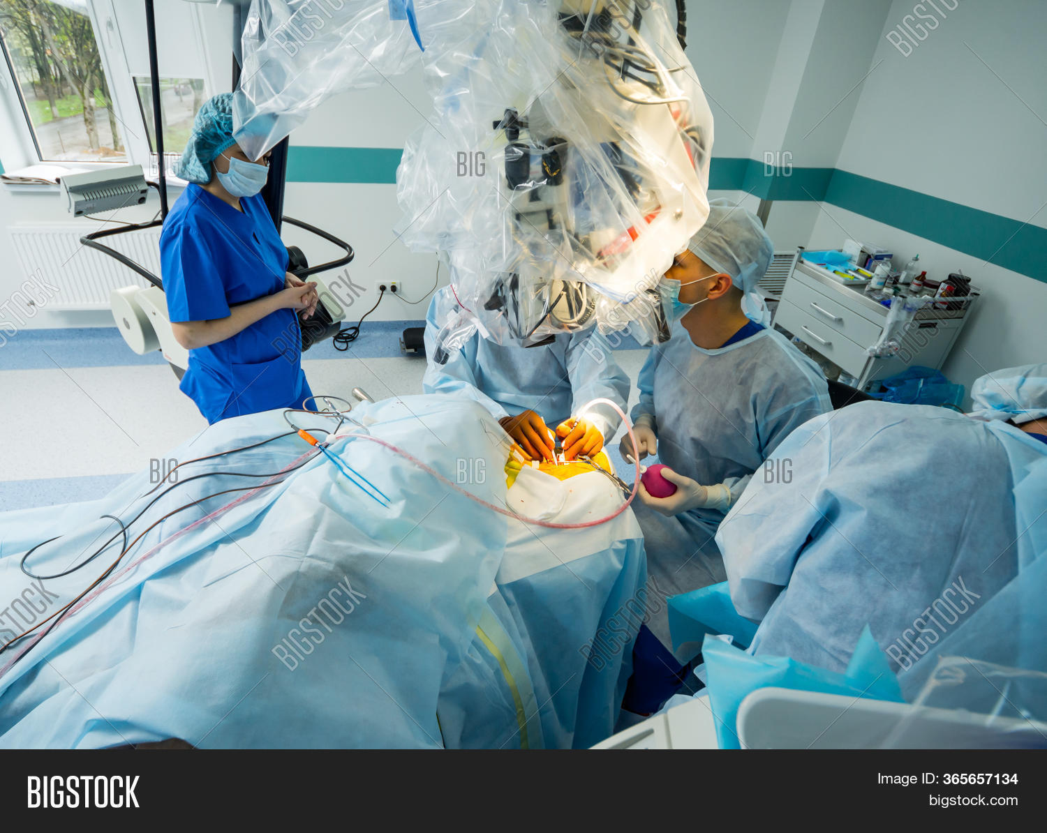 Brain Surgery. Group Image & Photo (Free Trial) | Bigstock