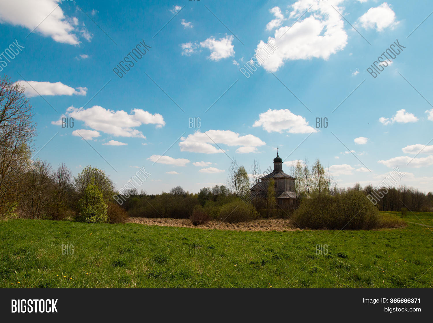 Pleasant Sunny Summer Image & Photo (Free Trial) | Bigstock