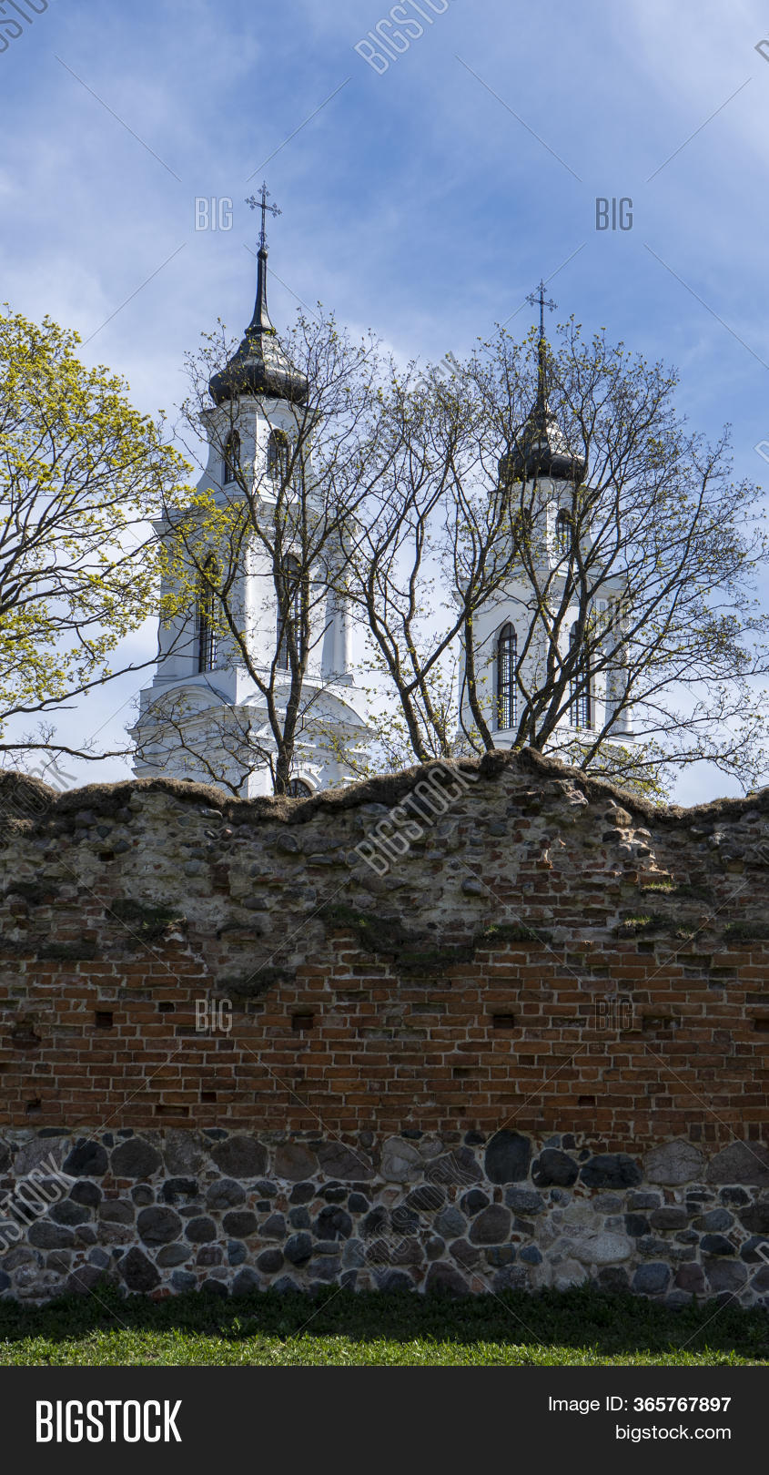 Ludza Medieval Castle Image & Photo (Free Trial) | Bigstock