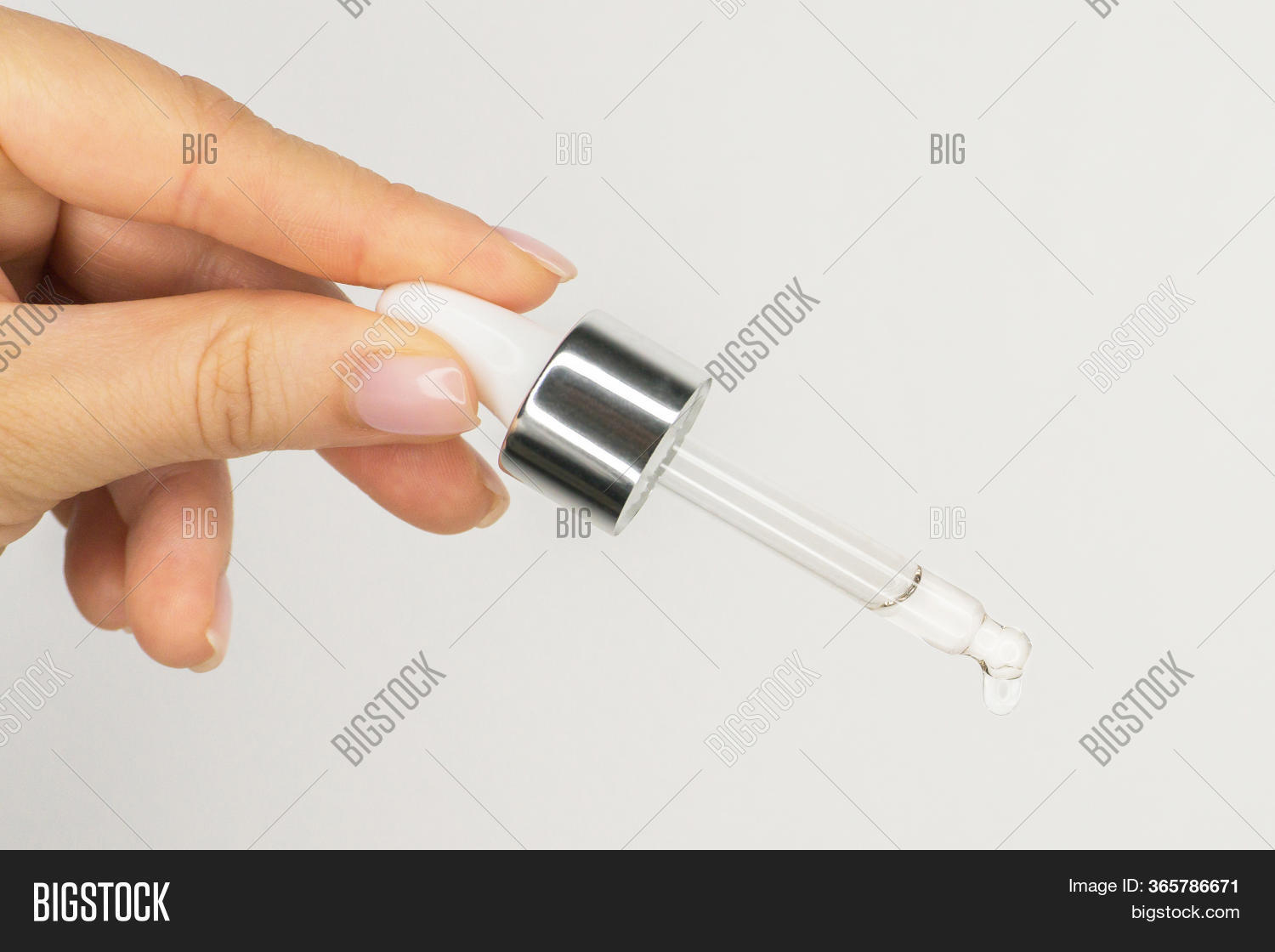 Glass Pipette Serum Image & Photo (Free Trial) | Bigstock