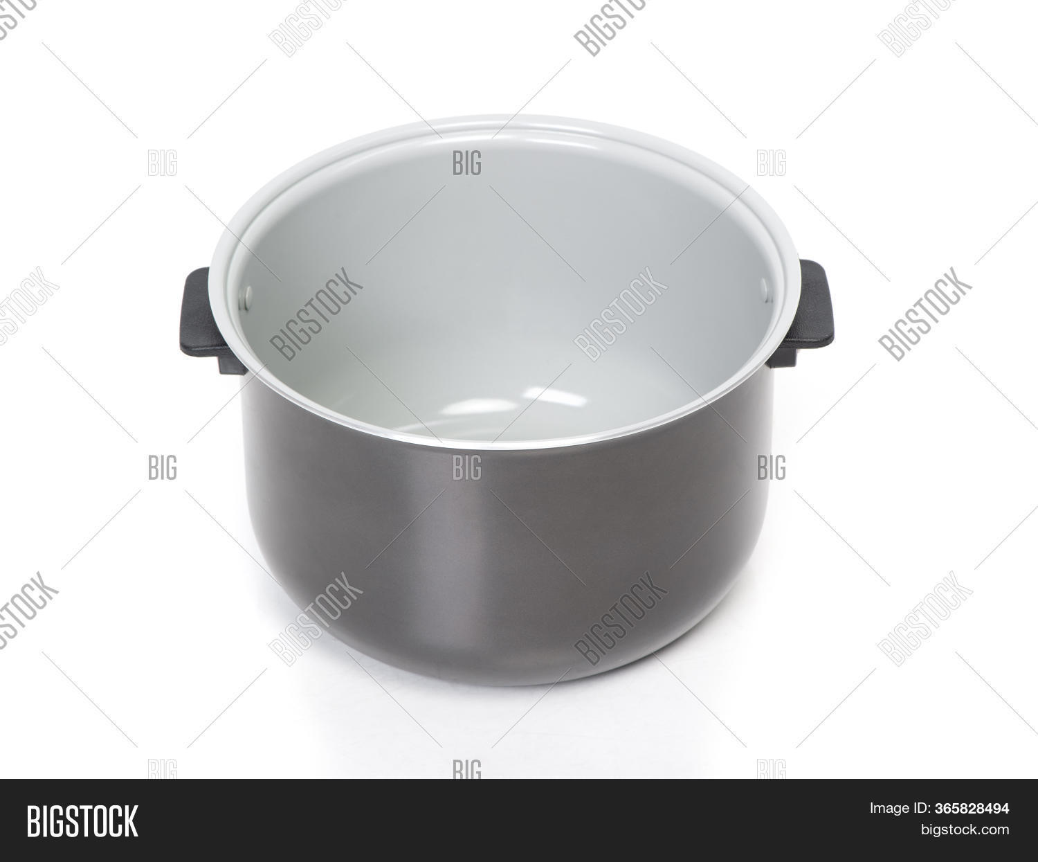 Ceramic Pan Pot Image & Photo (Free Trial) | Bigstock