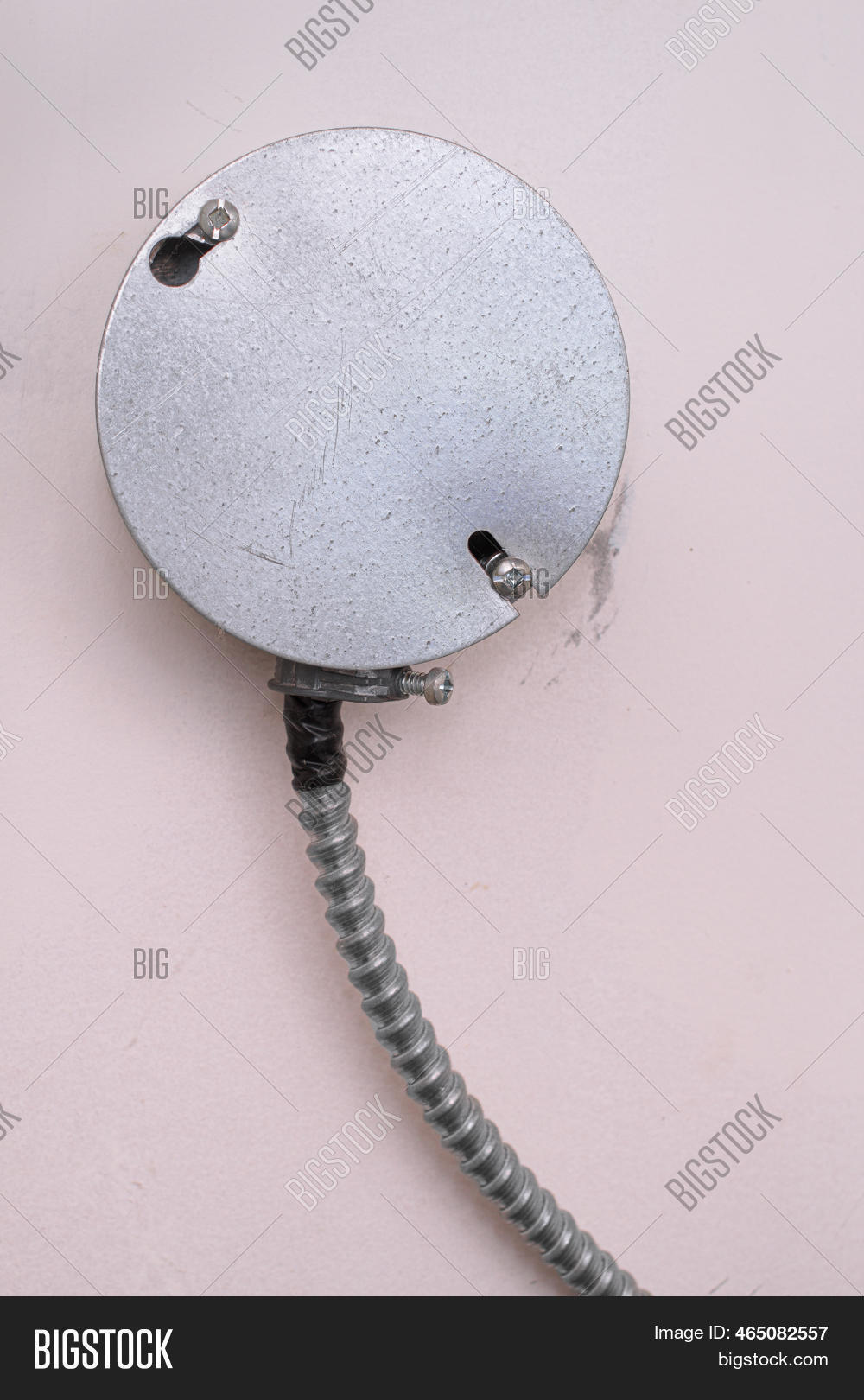 Round Electrical Image & Photo (Free Trial) | Bigstock