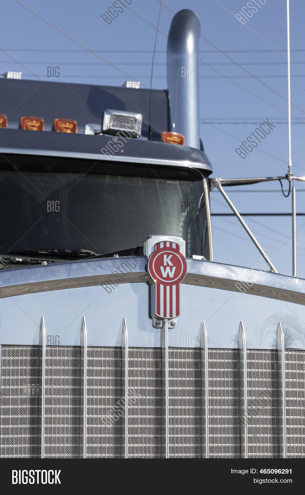 Kenworth Semi Tractor Image & Photo (Free Trial) | Bigstock