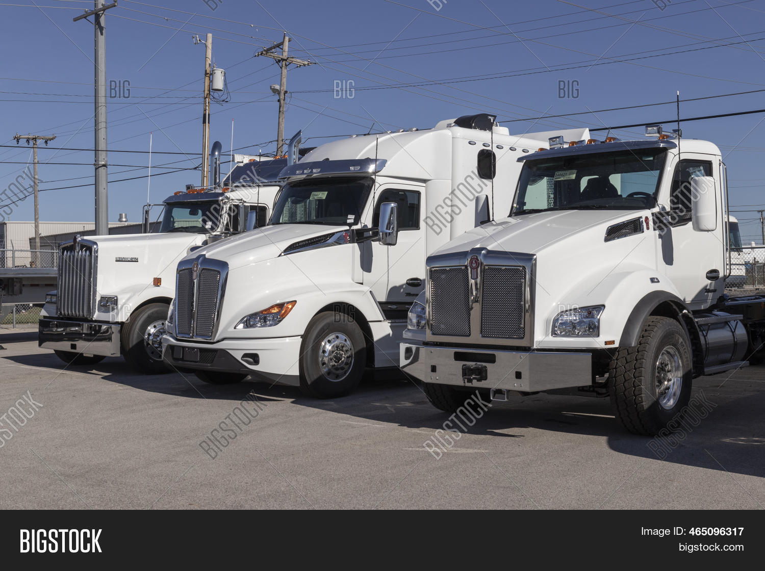 Kenworth Semi Tractor Image & Photo (Free Trial) | Bigstock