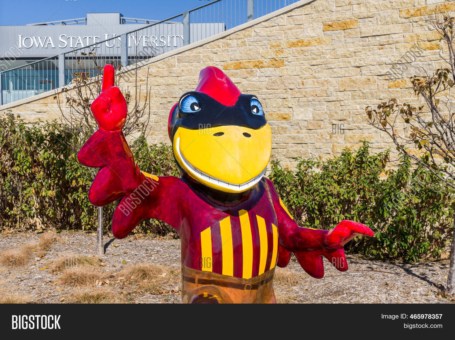 Legacyj Statue Jack Image & Photo (Free Trial) | Bigstock