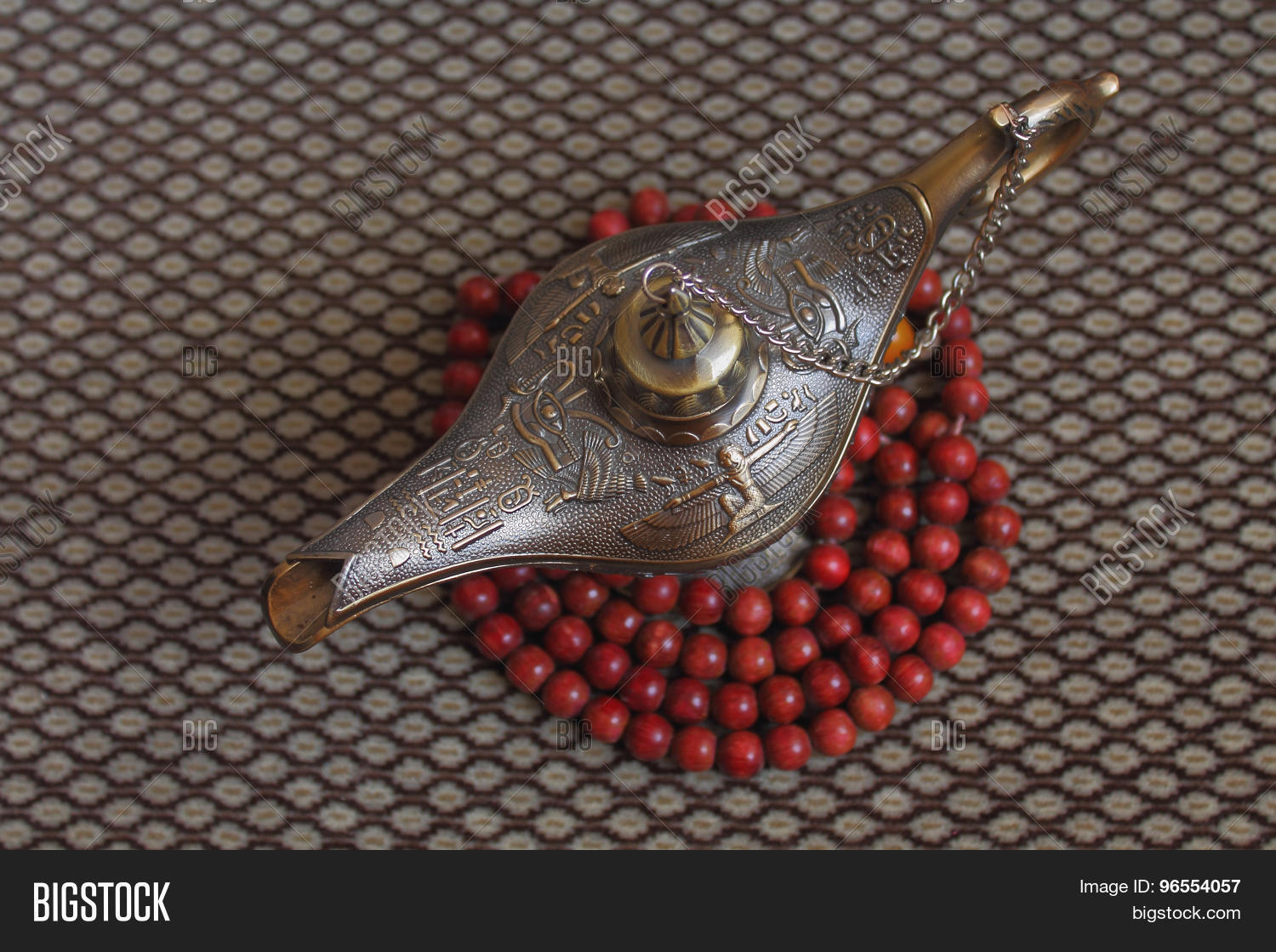 Lamp Aladdin Image & Photo (Free Trial) | Bigstock