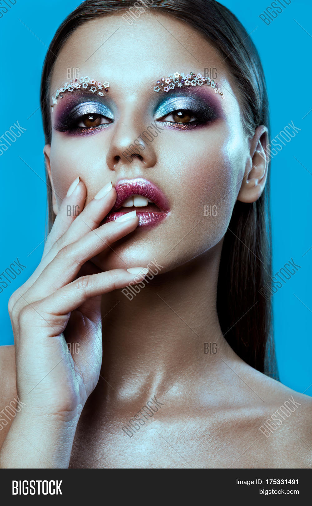 Fashion Model Woman Image & Photo (Free Trial) | Bigstock