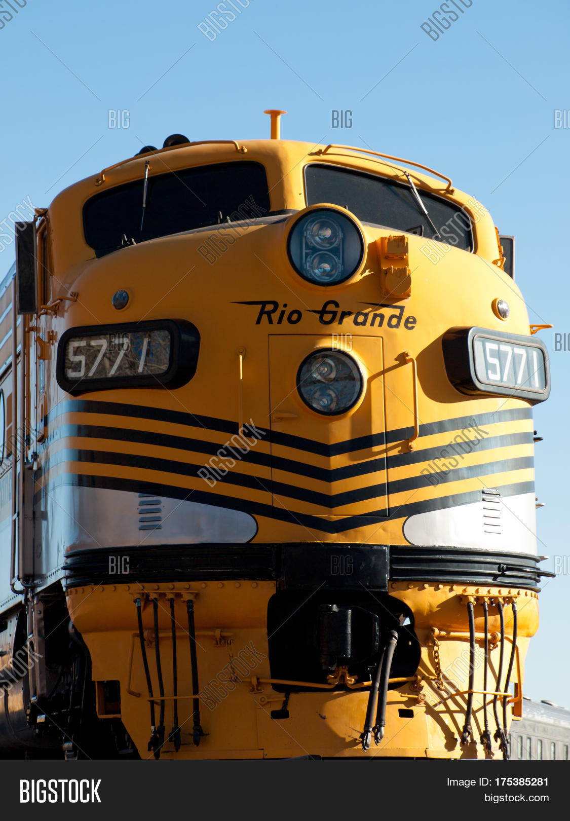 Yellow Train Image & Photo (Free Trial) | Bigstock