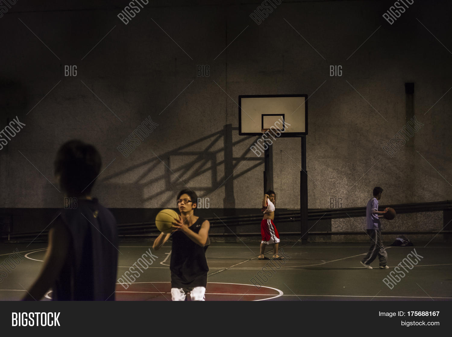 Street Basketball Image & Photo (Free Trial) | Bigstock