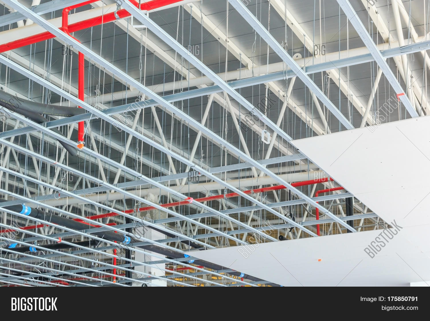 Hung Ceiling New Image & Photo (Free Trial) | Bigstock