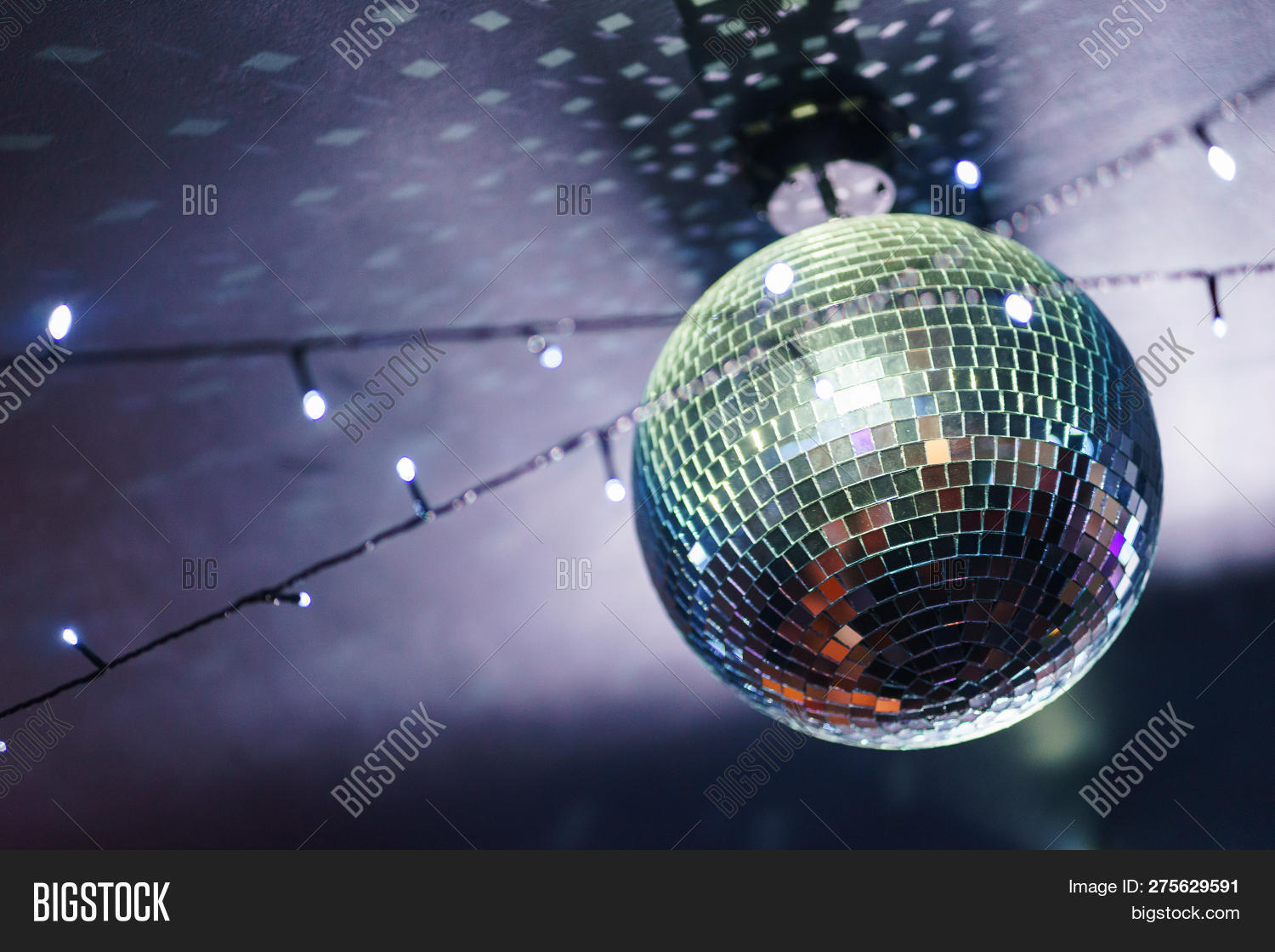 Bright Mirror Ball Image & Photo (Free Trial) | Bigstock