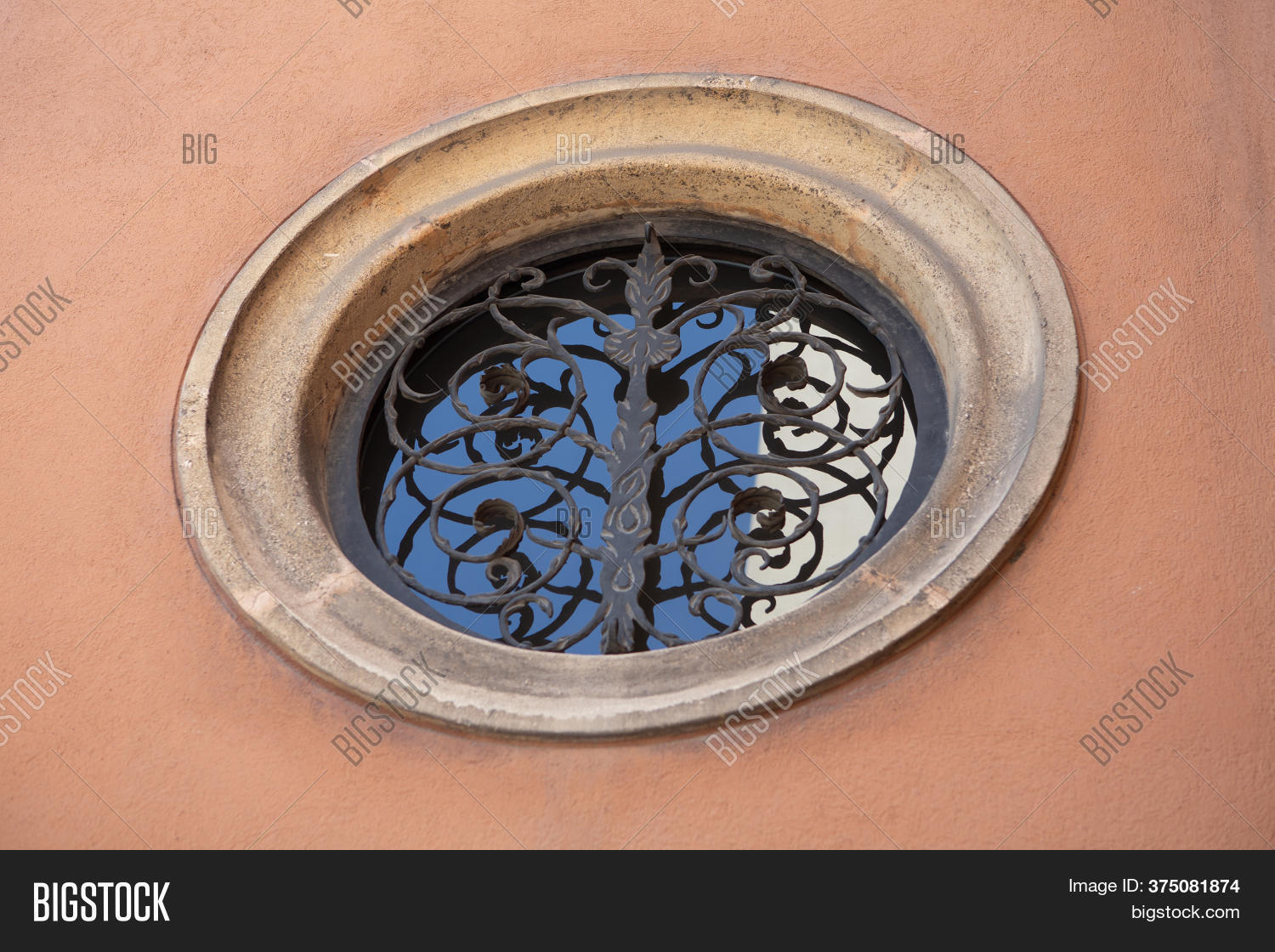 Antique Round Window Image & Photo (Free Trial) | Bigstock