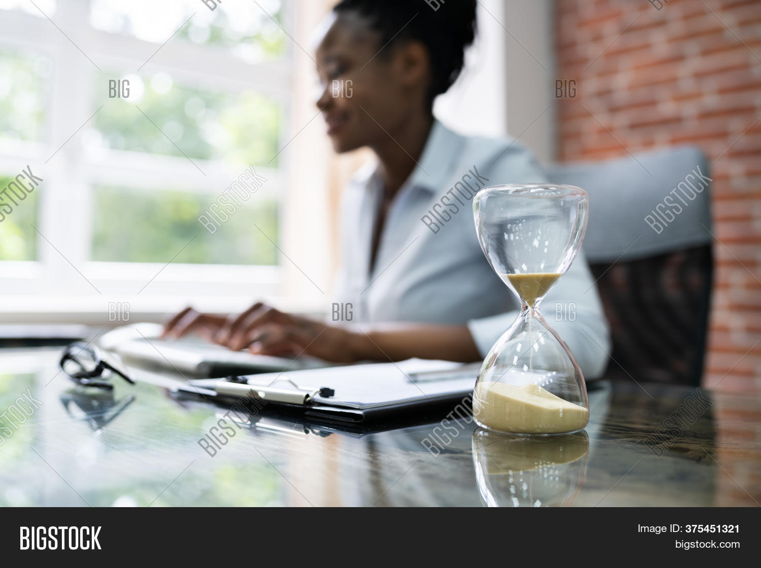Black Accountant Woman Image & Photo (Free Trial) | Bigstock