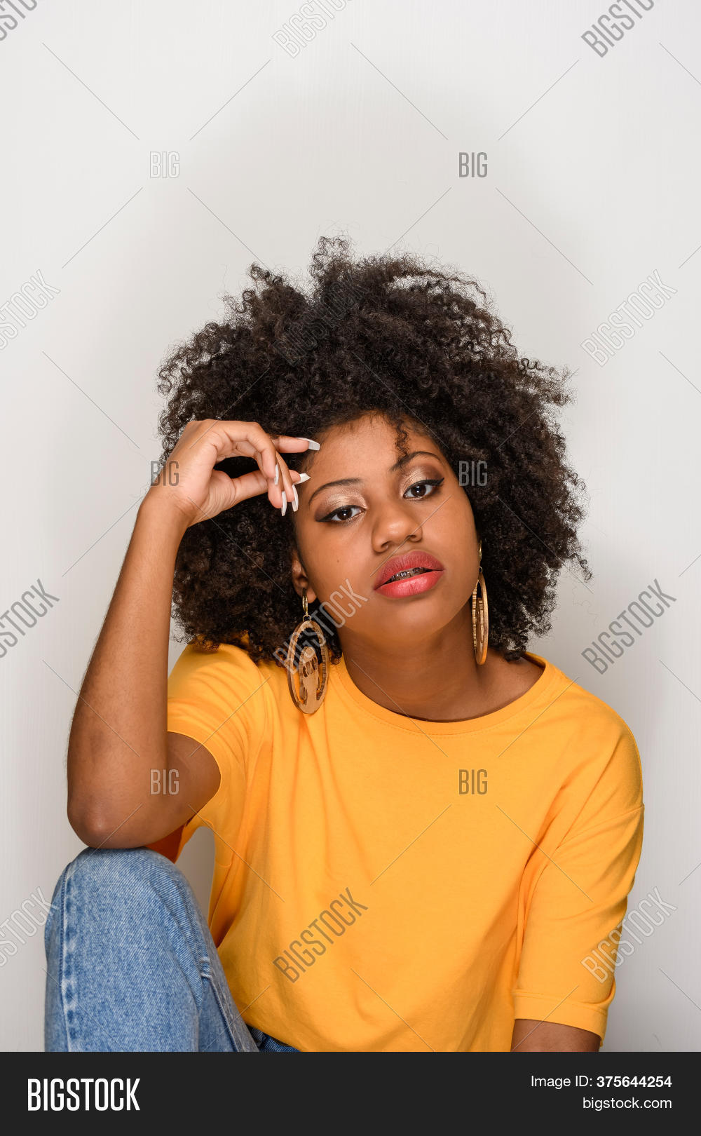 Beautiful Afro Image & Photo (Free Trial) | Bigstock