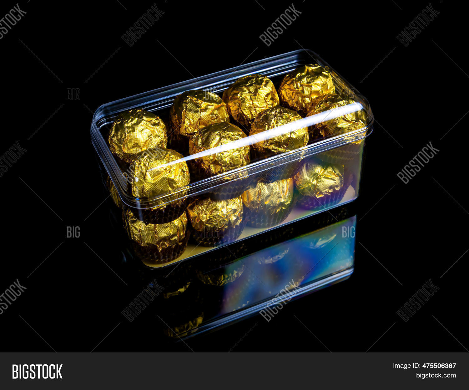 Box Round Chocolates Image & Photo (Free Trial) | Bigstock