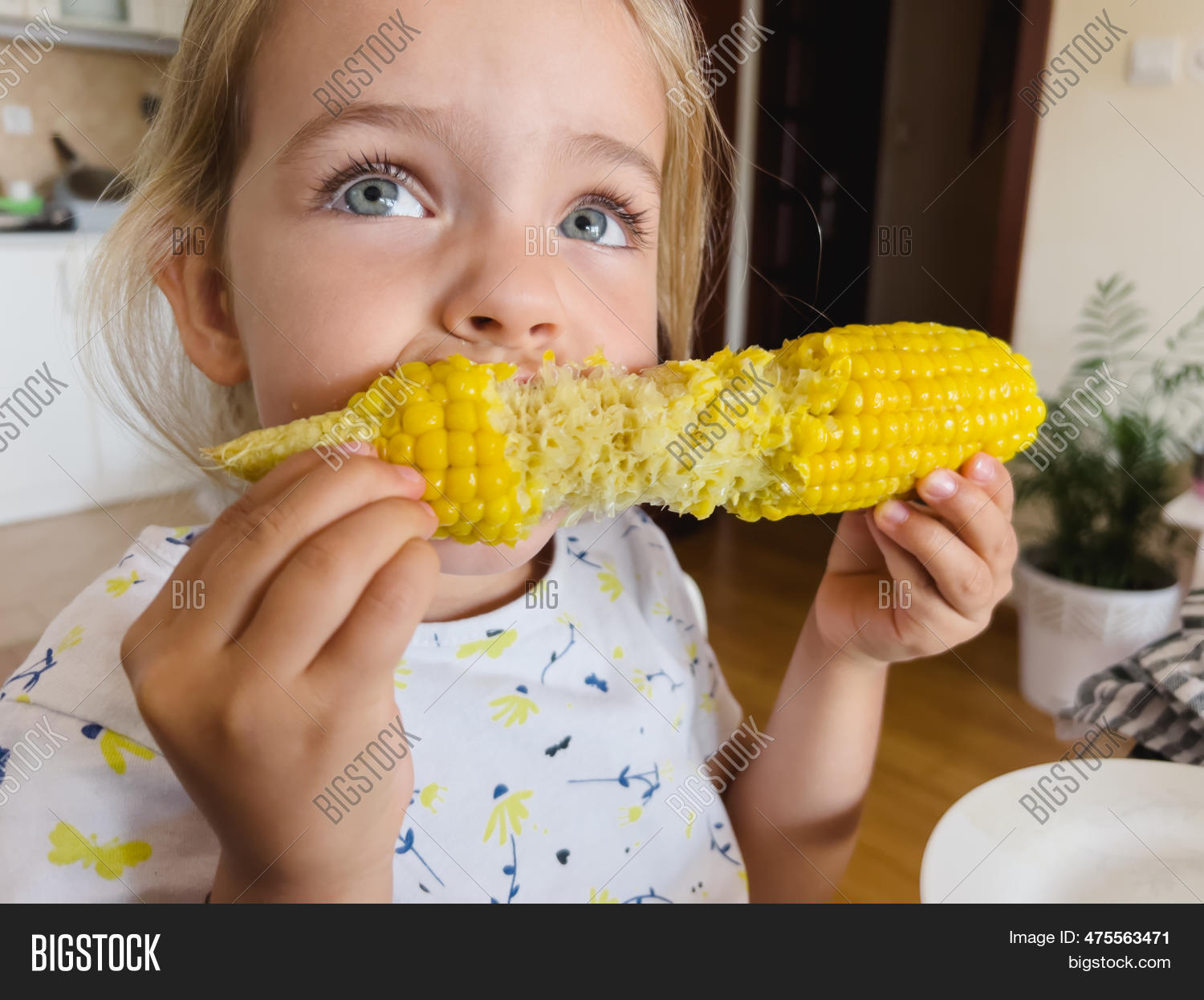 Little Girl Chewing On Image & Photo (Free Trial) | Bigstock