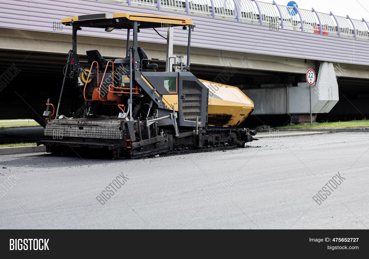 Asphalt Spreader Image & Photo (Free Trial) | Bigstock