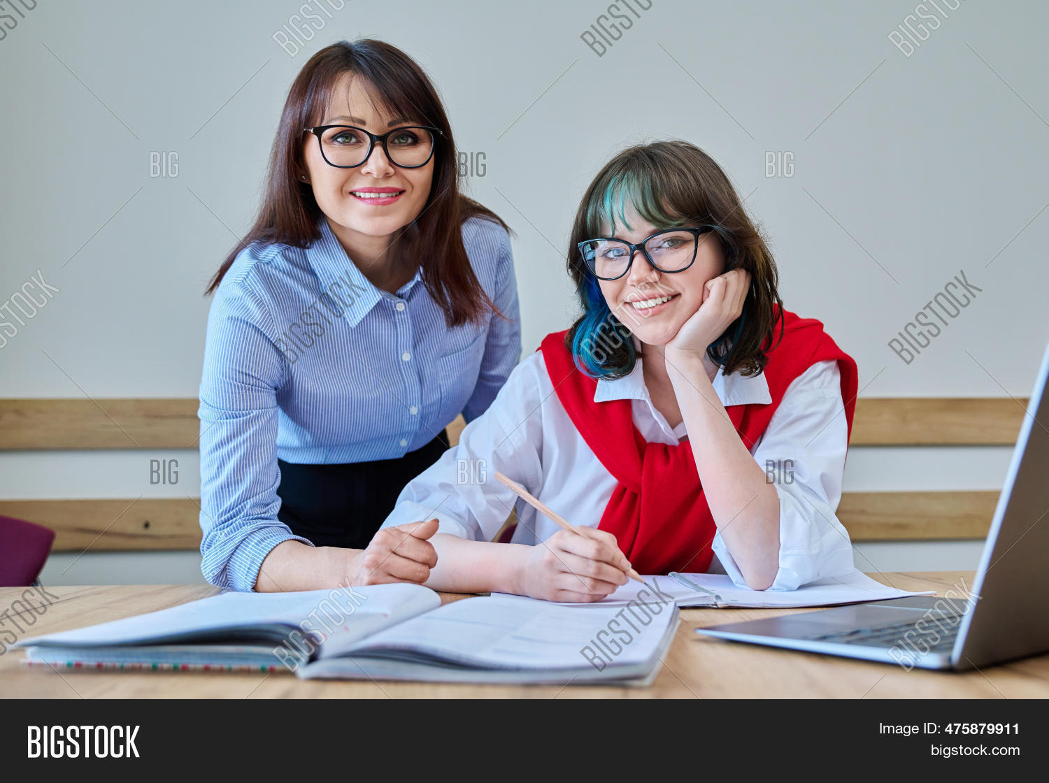 Imagen y foto College Student (prueba gratis) | Bigstock