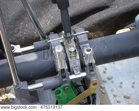 Jointing Pressure Image & Photo (Free Trial) | Bigstock