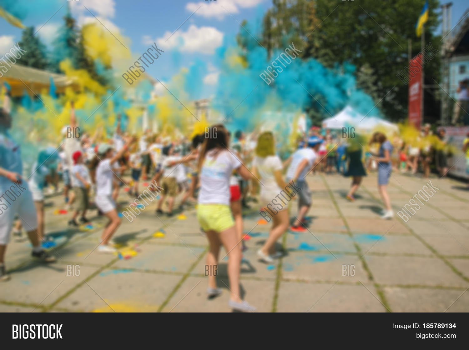 Happy People Crowd Image & Photo (Free Trial) | Bigstock