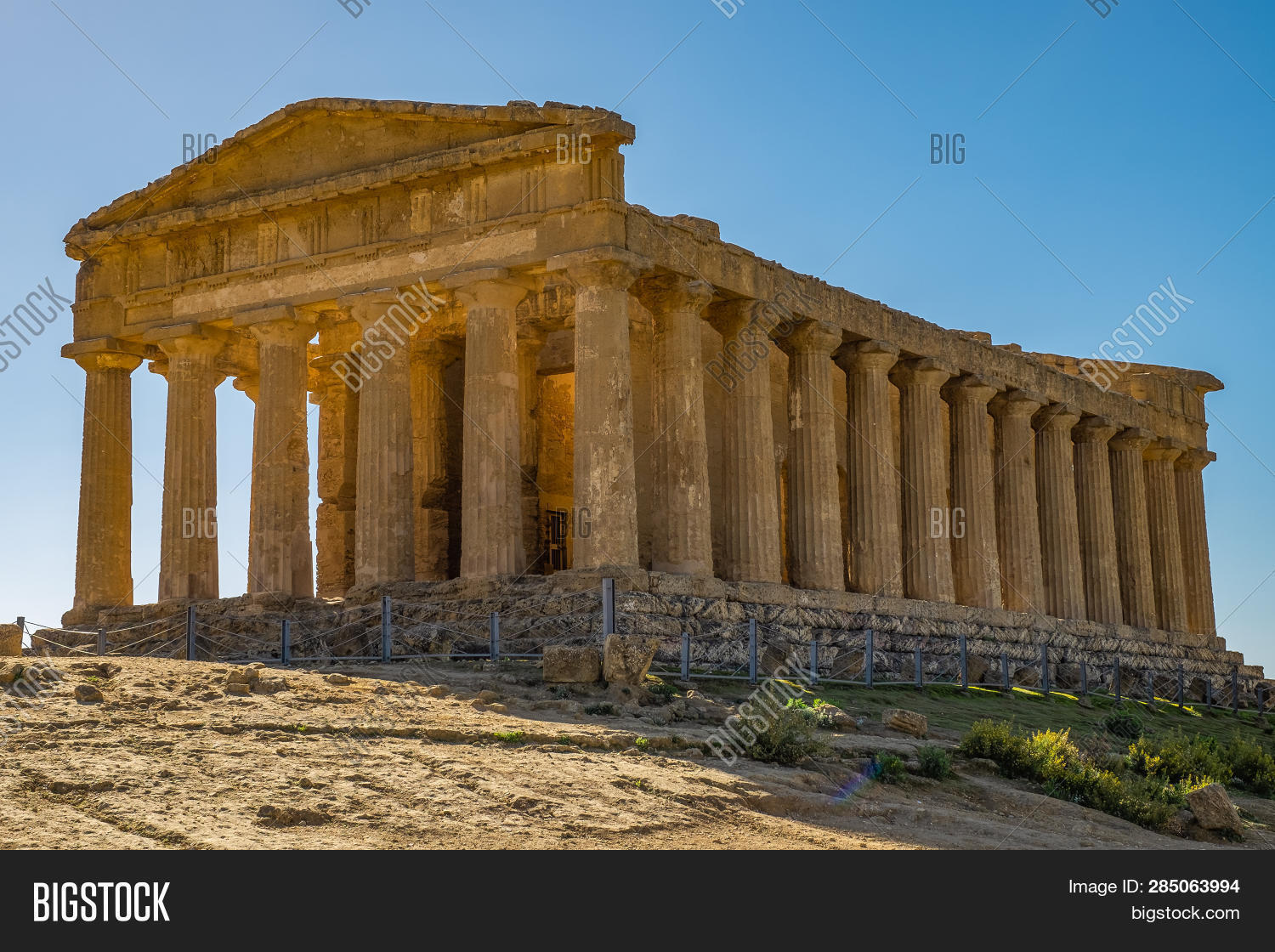 Ancient Doric Greek Image & Photo (Free Trial) | Bigstock