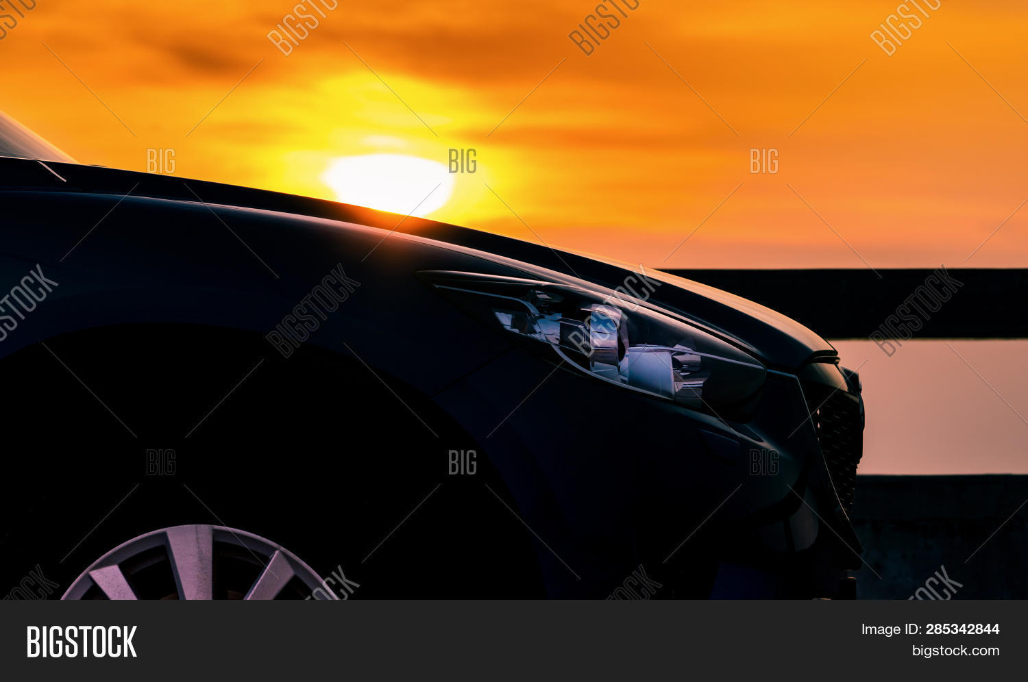 Side View Suv Car Image & Photo (Free Trial) | Bigstock