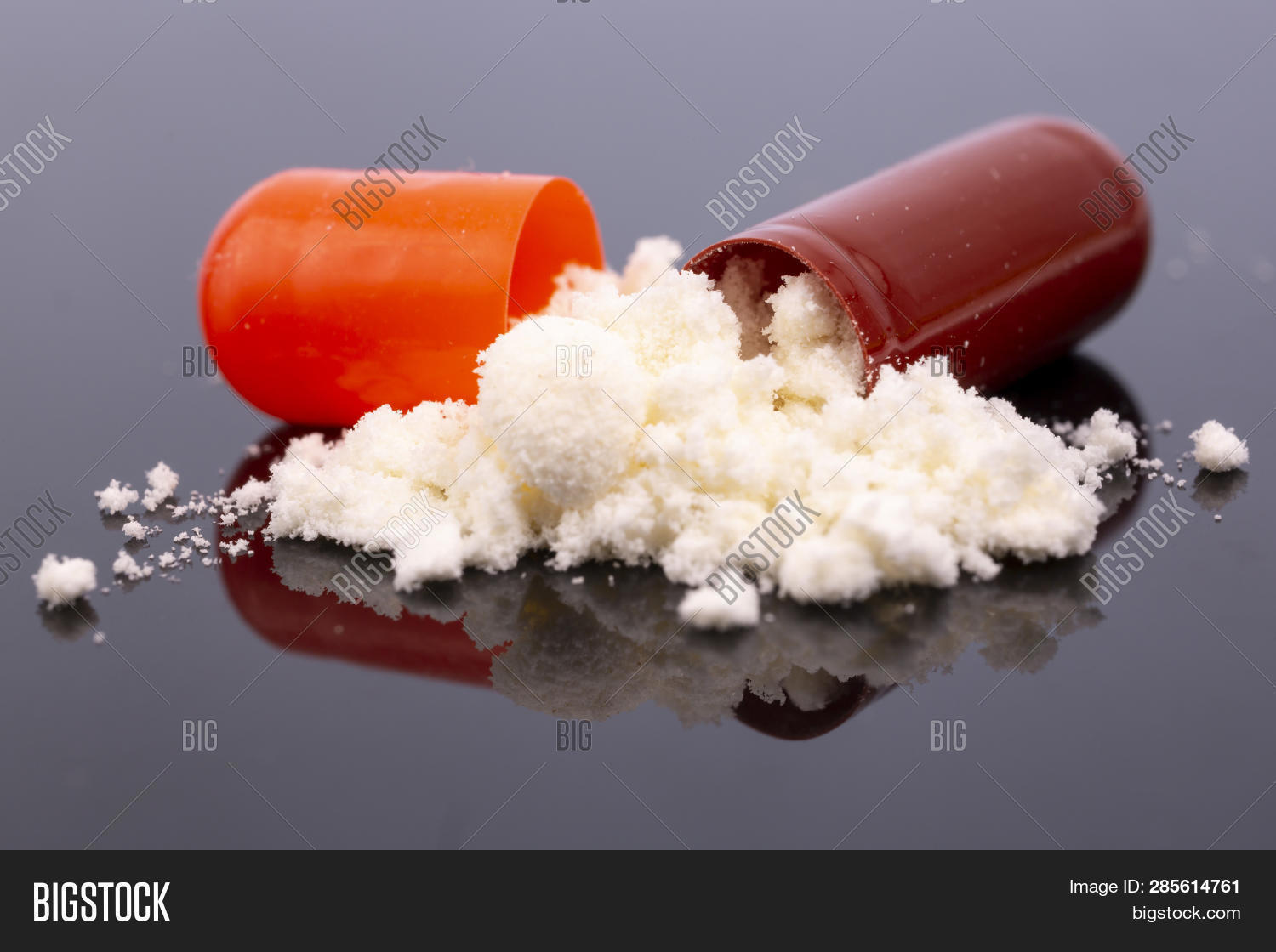 Single Red Capsule Image & Photo (Free Trial) | Bigstock