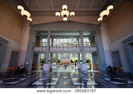 Chicago, Il October 21 Image & Photo (Free Trial) | Bigstock