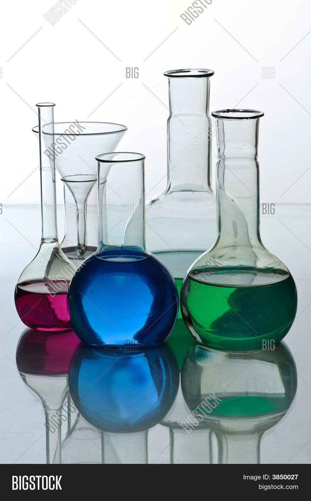 Laboratory Glassware Image & Photo (Free Trial) | Bigstock