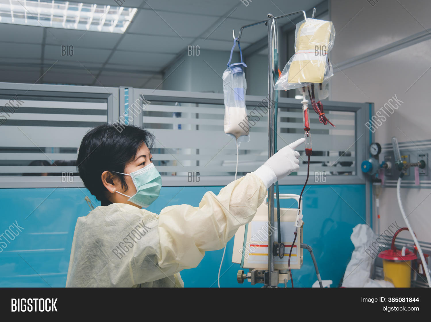 Patient Saline Image & Photo (Free Trial) | Bigstock