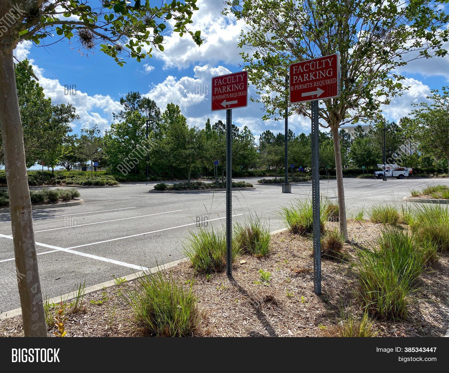 Faculty Parking Sign Image & Photo (Free Trial) | Bigstock
